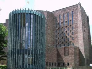 Chapel of Christ the Servant - Chiese - Coventry